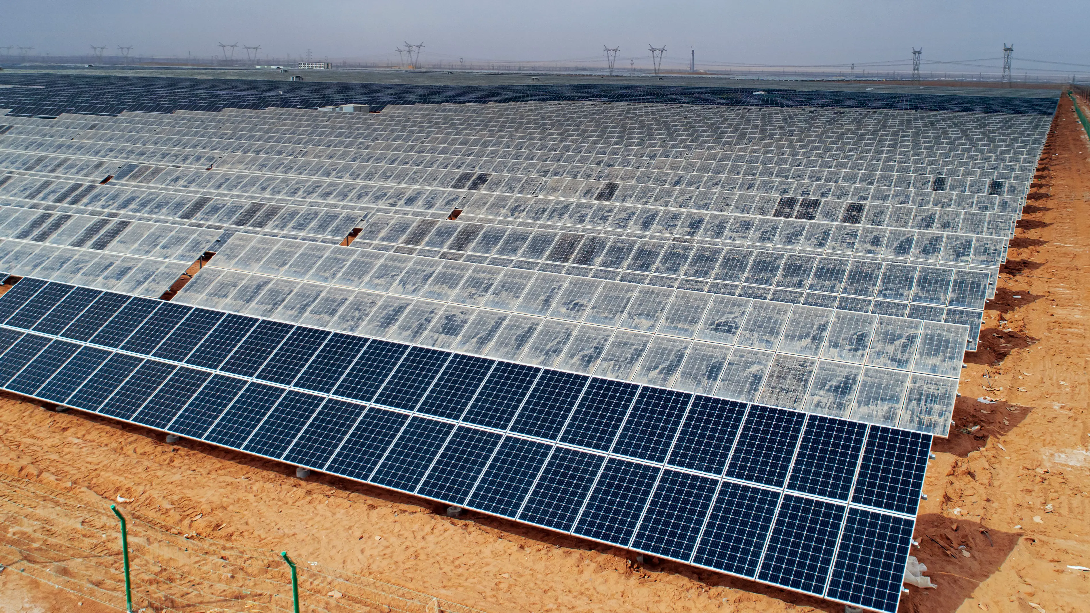 PVRADAR: transparent risk mitigation for utility-scale PV power plants